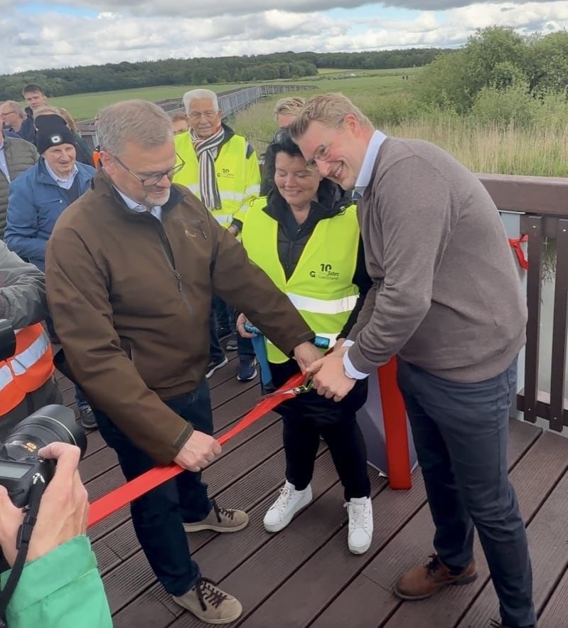 Geestland und Schiffdort weihen Geeste-Brücke ein